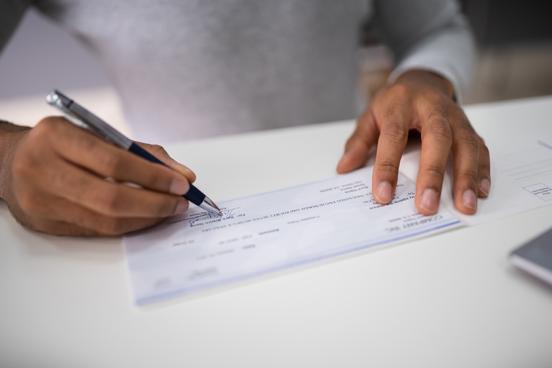 SUTA Tax Guide: How to Calculate, Wage Base & Rates