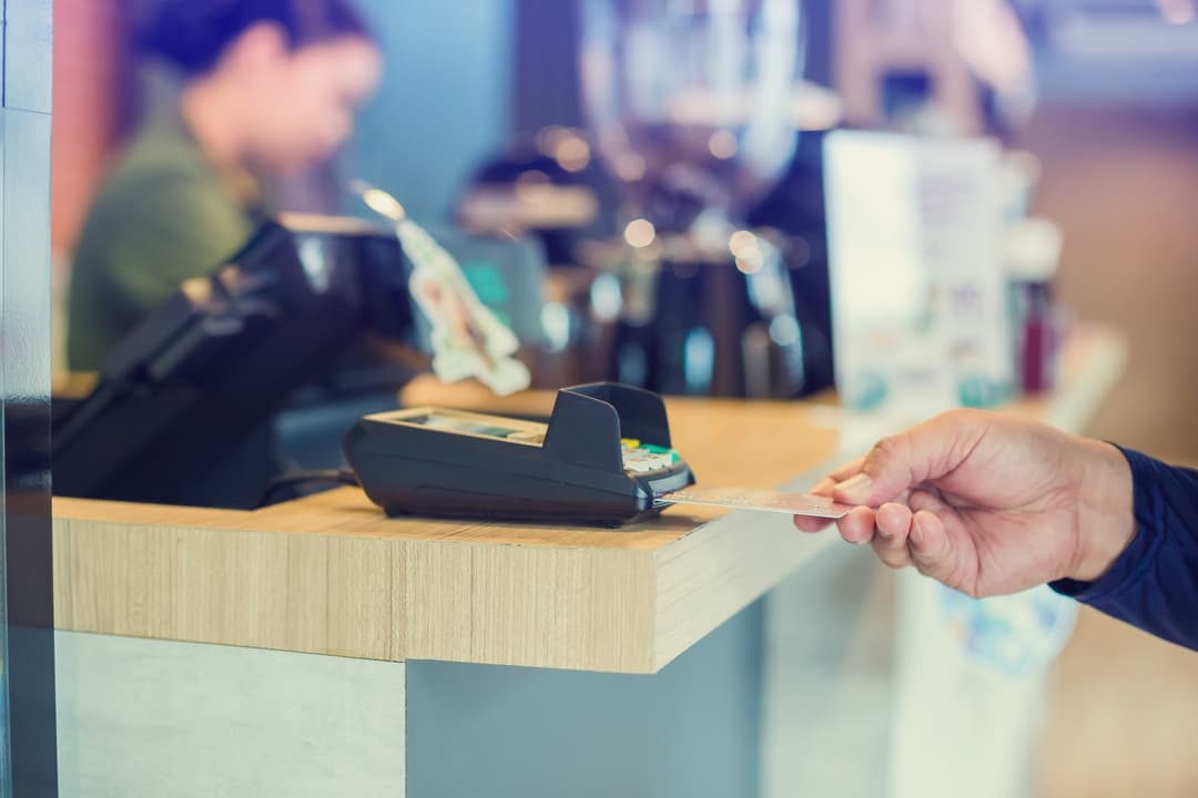 How to Choose the Best POS System for Your Bar