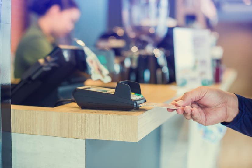 How to Choose the Best POS System for Your Bar