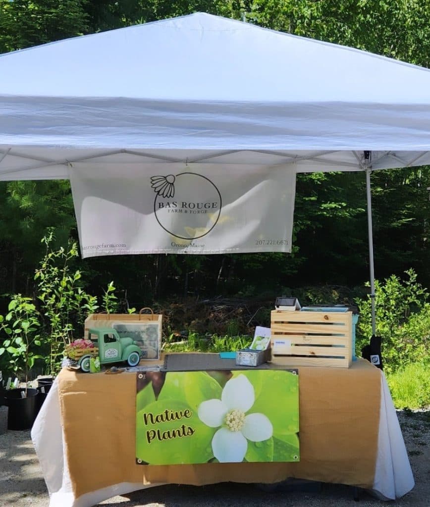 GoDaddy POS Review and Pricing in 2025 | business.com