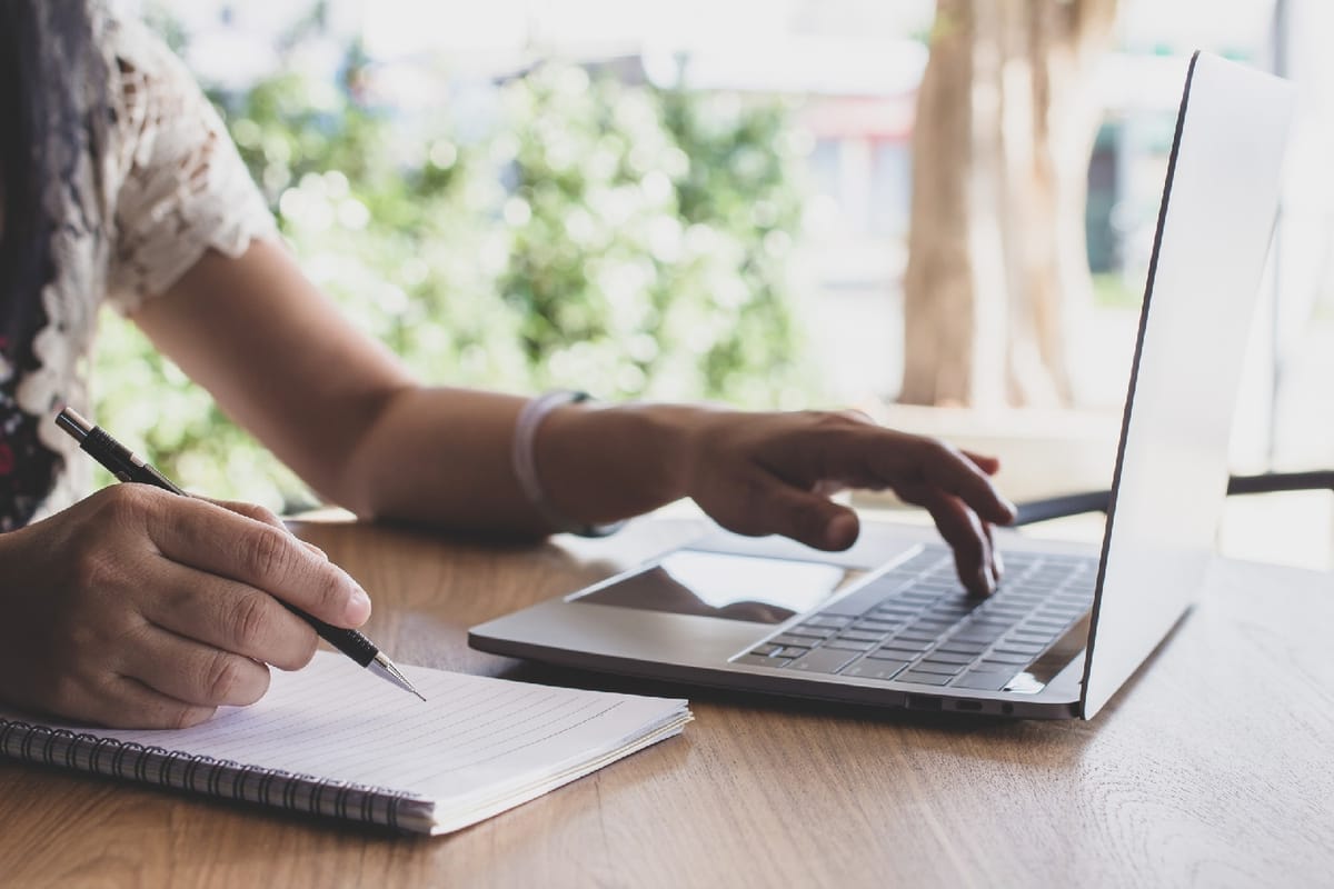 How to Effectively Sell Intangible Goods and Services